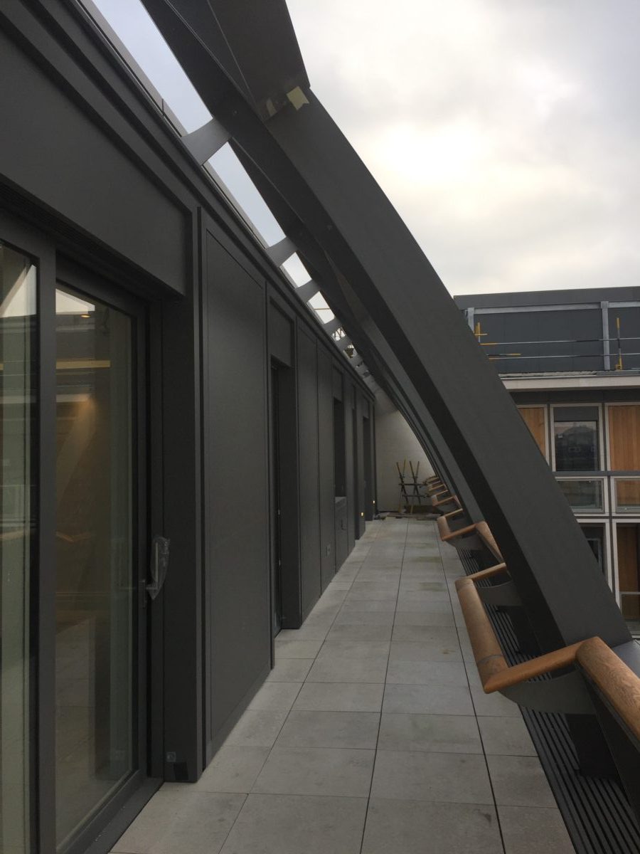 190 Strand Residence – Metal Koza