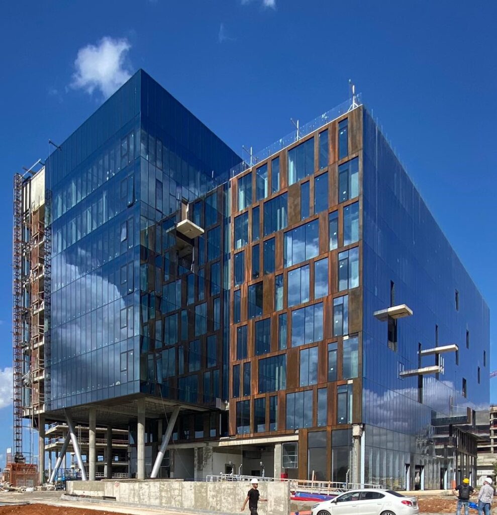 Compound 300 – Metal Koza